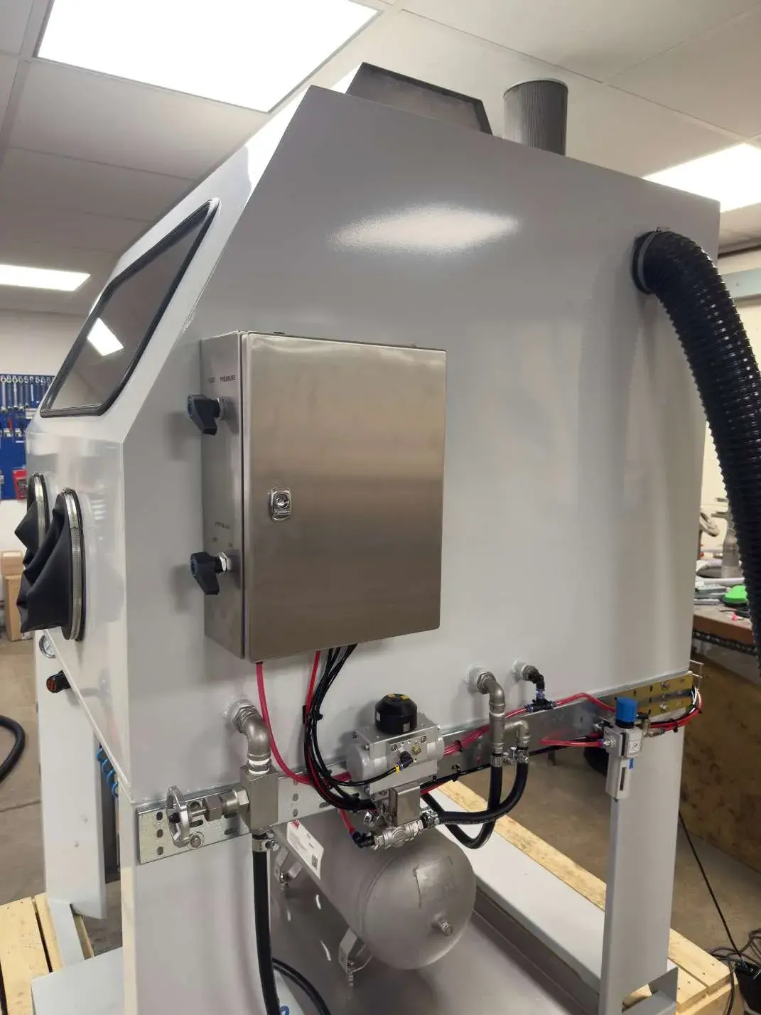 Engineered Solutions | Ram Universal